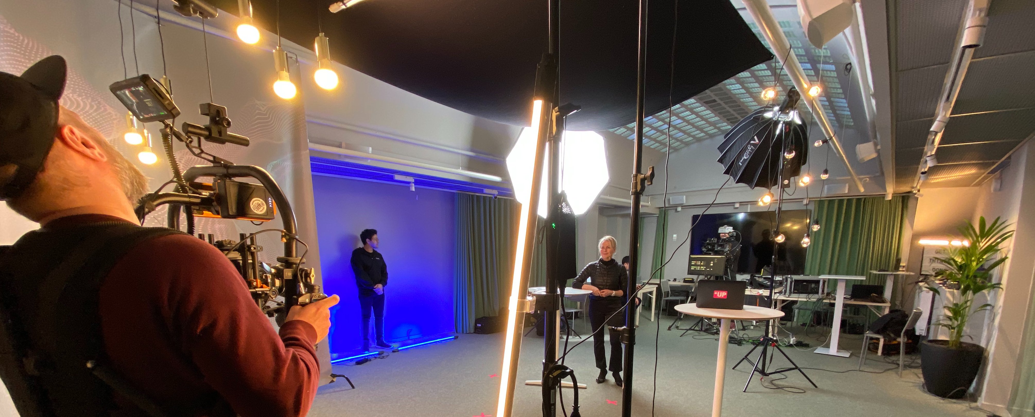 10 steps to create a webinar series that wows your customers